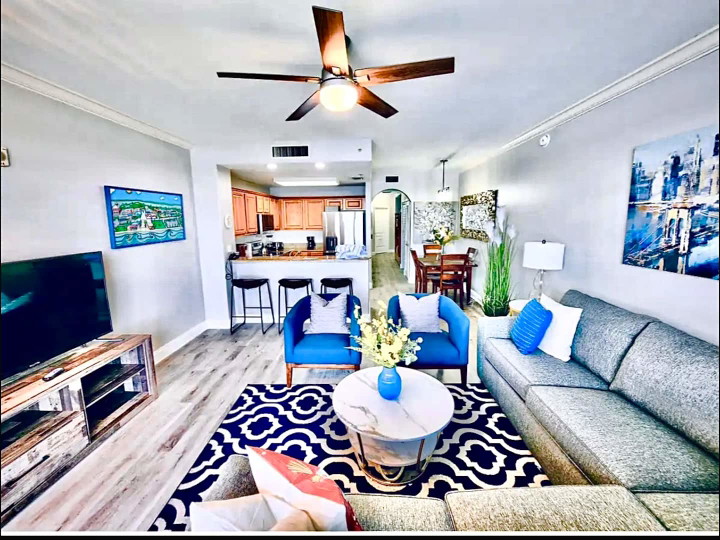 Lake Bryan Views Renovated Condo Near Disney - Lake Buena Vista, FL