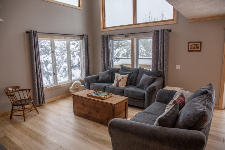 Timbers Hideaway - Harbor Springs, MI