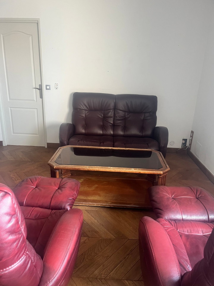 Loue Appartement 1 éTage D Une Maison - Céret