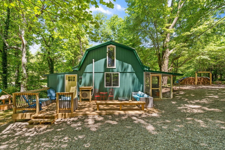 Happy Hollow Cottage @ Patoka - Indiana (State)