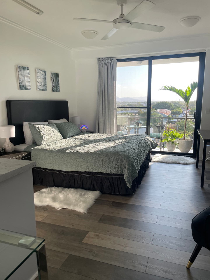The Oasis - Private Studio In Townsville Cbd - Townsville