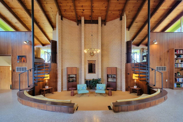 Lakefront Mid-century Dream Home / 3 Mi To Clemson - Clemson, SC