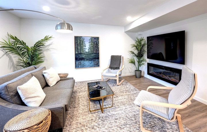 Vip Yxe - Varsity View | 1 Bedroom Suite Near Ruh - Saskatoon