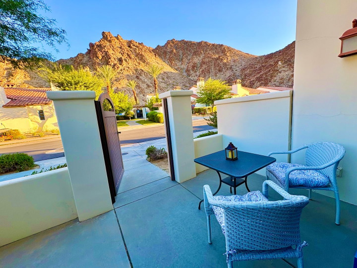 Resort King Suite+fireplace+patio+view 065127(1br) - La Quinta, CA