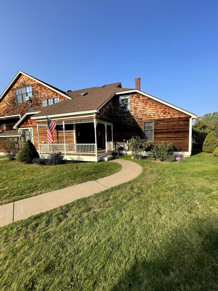 Beautiful Townhouse On Rangeley Lake - Rangeley, ME