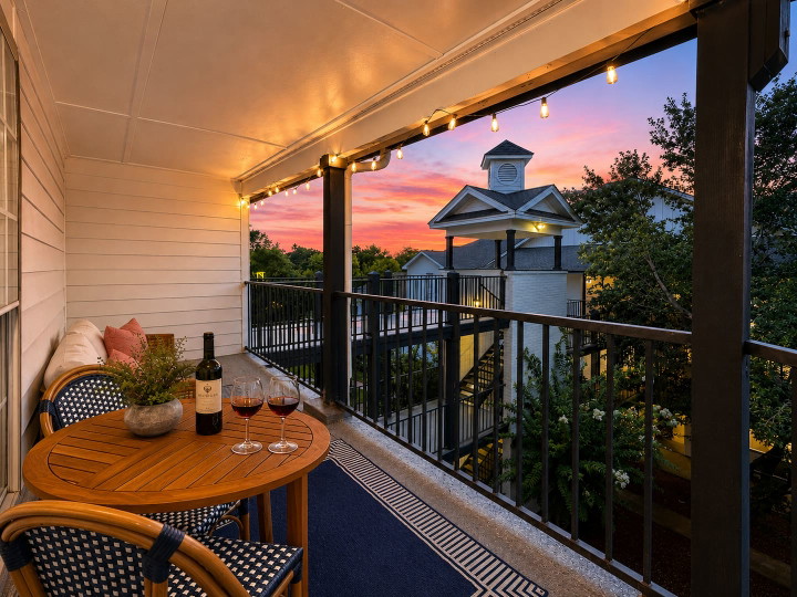 Walk To Jordan-hare, Resort Pool, Game Room - Auburn, AL