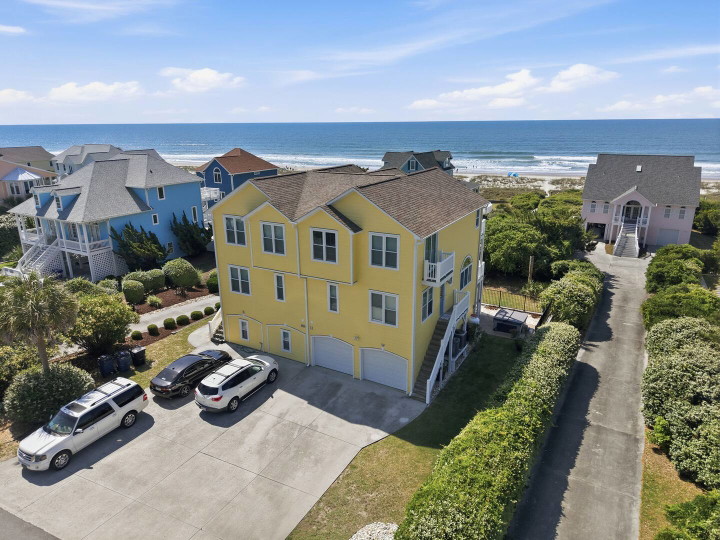 Beach Allure West | Pet-friendly Oceanfront Duplex - Swansboro, NC