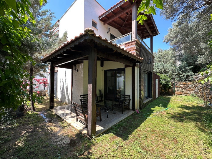 Peaceful Duplex With Garden In Gümüşlük - Gümüşlük