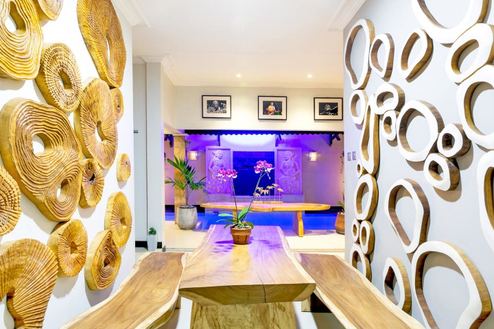 Surfrider Villa / Private Pool / Home Thearter - Yogyakarta
