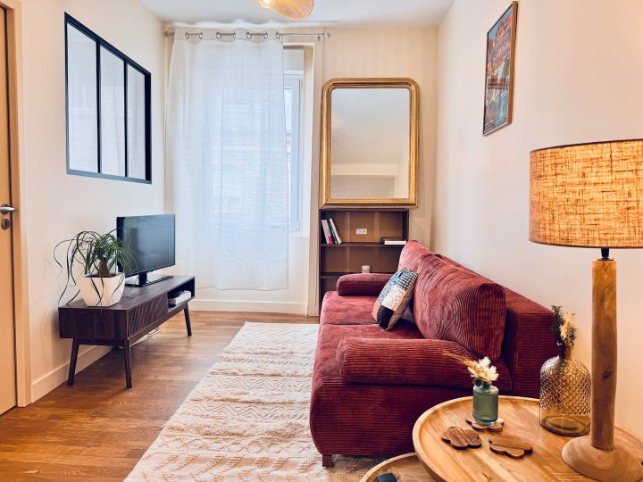 L'eclezia, Comfortable 2-bedroom Apartment 300 M From Rennes South Station - Rennes