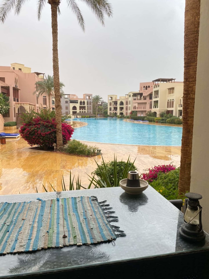 Zain Pearl | Luxury Poolside Stay Near The Beach - Akaba