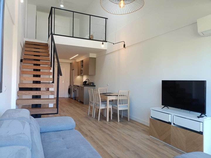 Your Place Apartments, Loft On Paseo De Euro. - Madrid