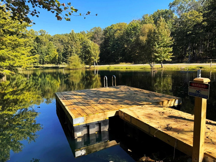 Scenic Mtn. Home: Pond, Hot Tub, Firepit - Tennessee