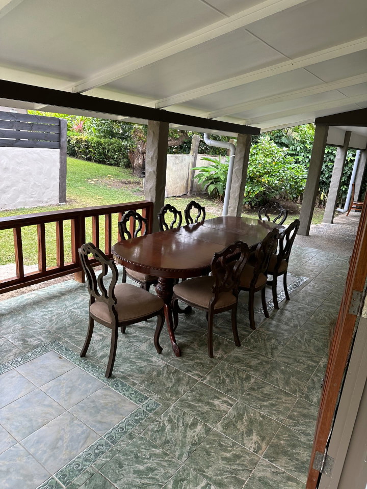 Evangelines Home - Free Wifi - Cook Islands