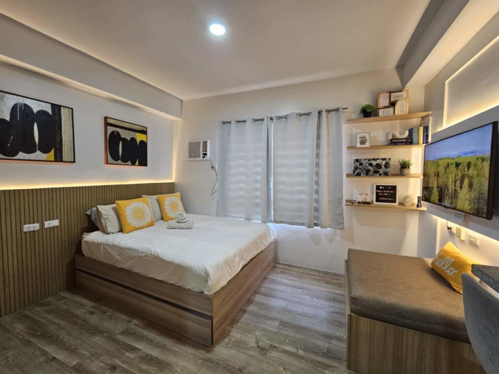 Sweet Escape 16 At Mesavirre Garden Residences - Bacolod