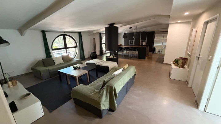 Gorgeous 120m2 Air Conditioning City Center - Nîmes