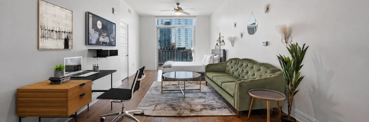 Downtown | Luxury Studio Apt. | Pool | Gym | Great - Austin, TX