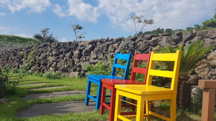 디럭스룸 #2 / 제주공항 5분 !푸른바다전망/올리브영 도보5분/동문시장, 칠성로 - Jeju-si