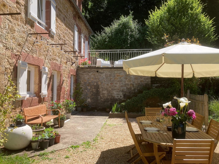 Sous Les Arbres - Fantastisch Uitzicht Op Turenne! - Collonges-la-Rouge