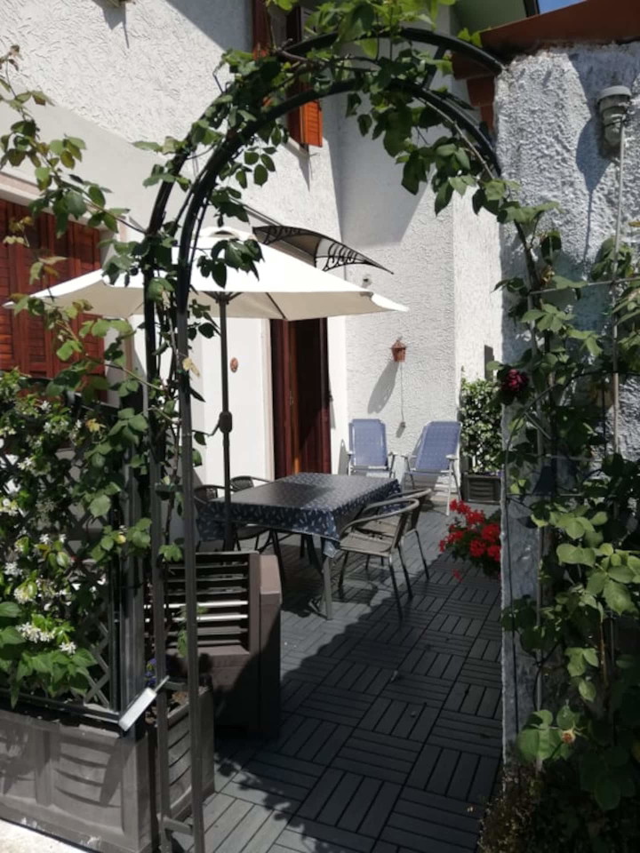 Casa Vacanze Giuly A Due Passi Dal Lungolago - Salò