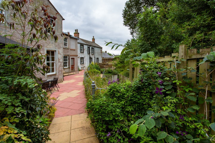 The Moat House (10-17) - Amazing Disabled Friendly Property Pets Welcome 5* Revs - England