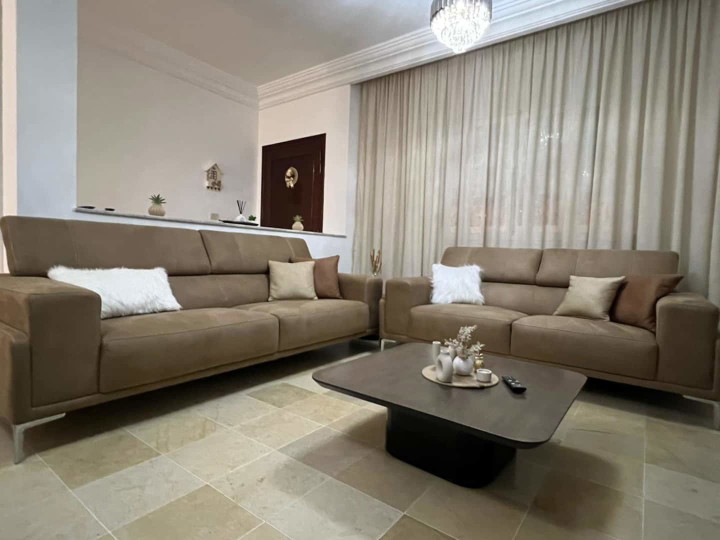 Appartement Moderne & Lumineux Cœur La Marsa - Tunesien