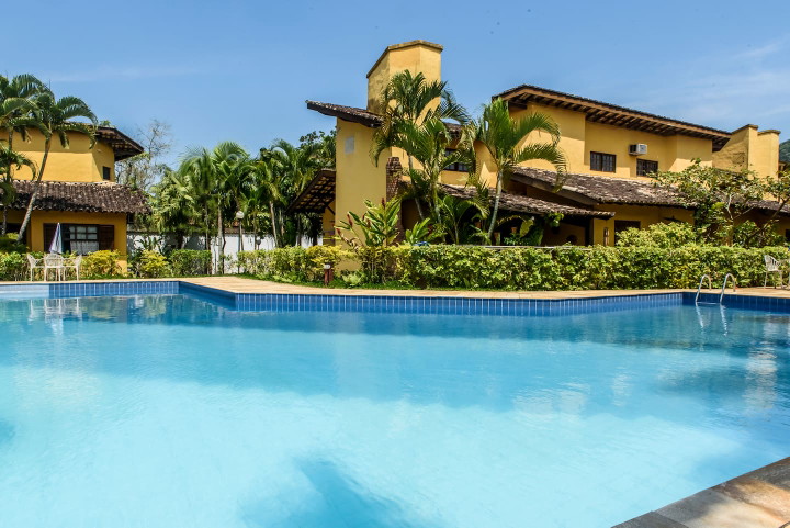 House For 8 People, Swimming Pool And Tennis Court Camburi - São Sebastião