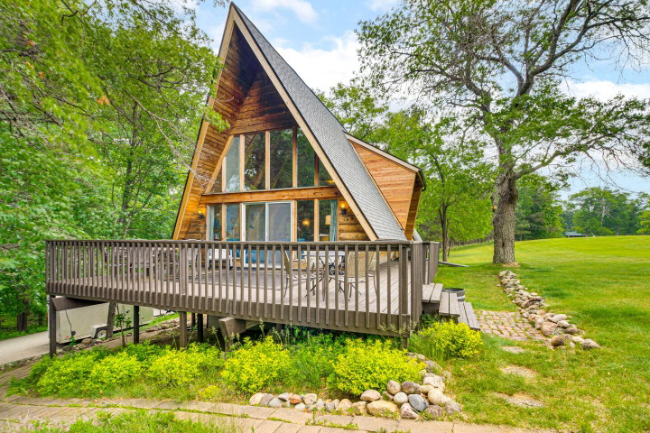 Canal Across Street: Family Cabin In Breezy Point! - Breezy Point, MN