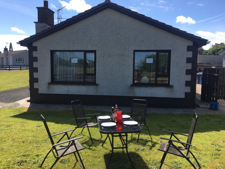 Bright, Spacious Home For 7 Near Promenade & Beach - Coleraine