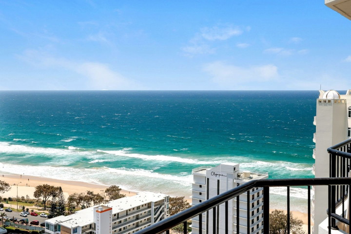 Cozy Ocean View Hotel Room丨sleeps 4丨2 Double-bed - Gold Coast