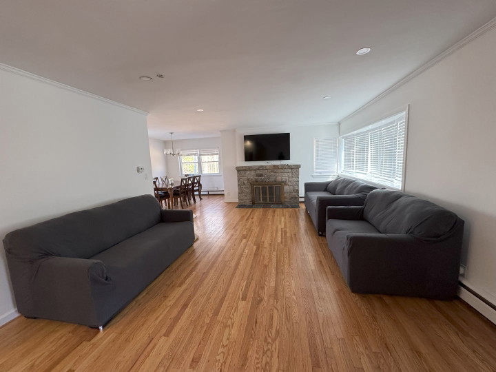 Spacious Nyc Getaway House - White Plains, NY
