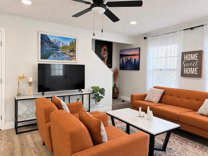Modern 3br Townhome | Mid-century Vibes - Altamonte Springs, FL