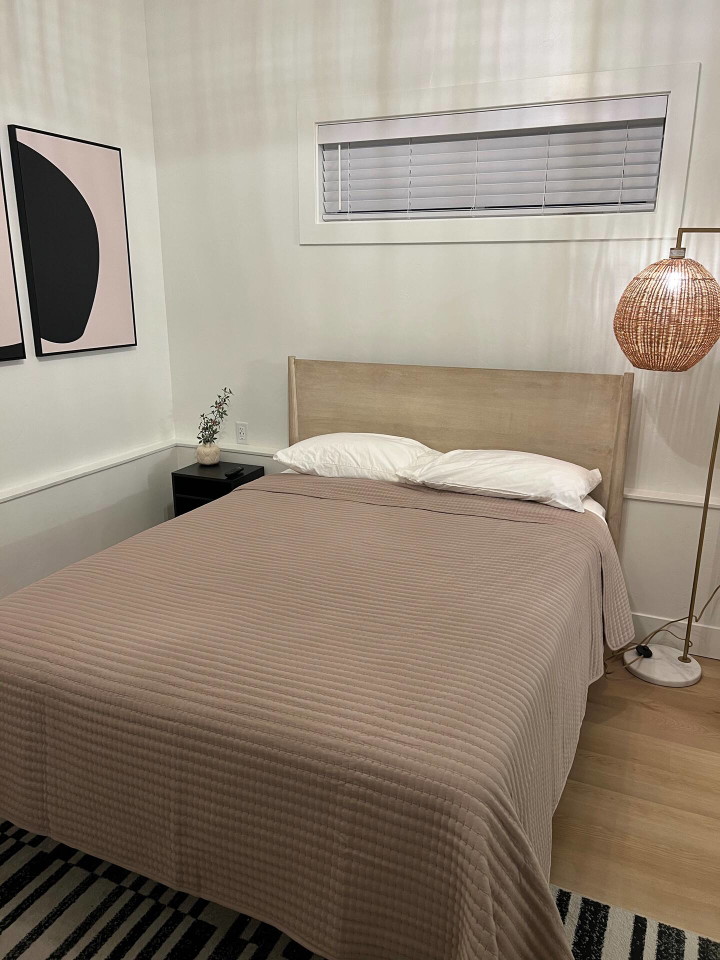The Mccall 
Private And New Detached Bedroom/bath - Pocatello, ID