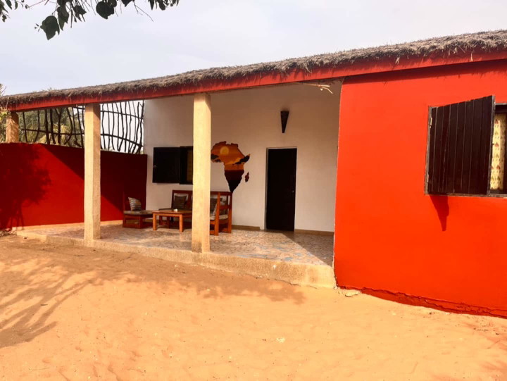 Small Beachfront House - Senegal