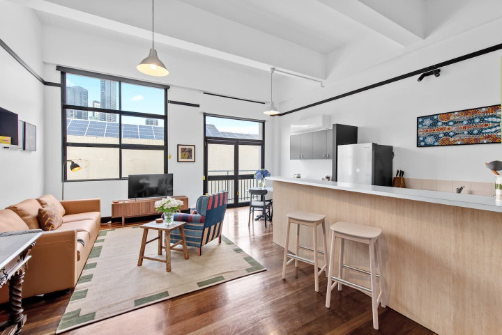 Designers Loft W/ Story Bridge Views & Balcony! - Brisbane