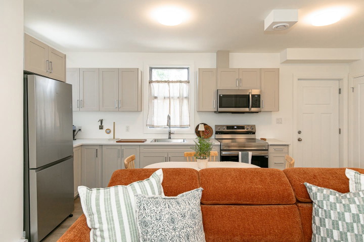 Cosy Apartment Downtown Barrie - Barrie