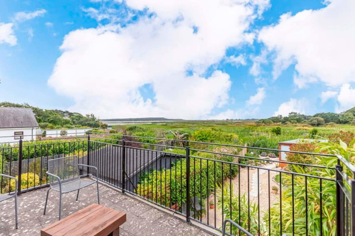 Bournecoast- Pet Friendly By Nature Reserve-hb5901 - New Milton