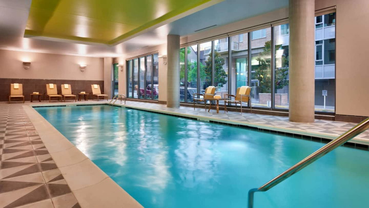 Close To Omsi + Free Breakfast, Indoor Pool & Gym - Portland, OR