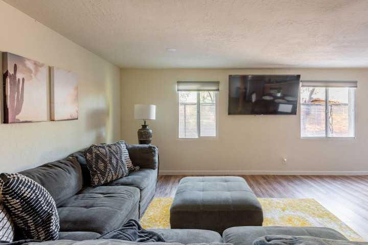 Comfortable 2-bed Condo, Southwestern Travel Hub - Arizona