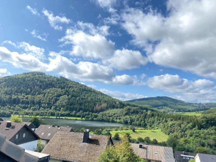 Lake View At Lake Hillebach | Balcony & Parking - Winterberg