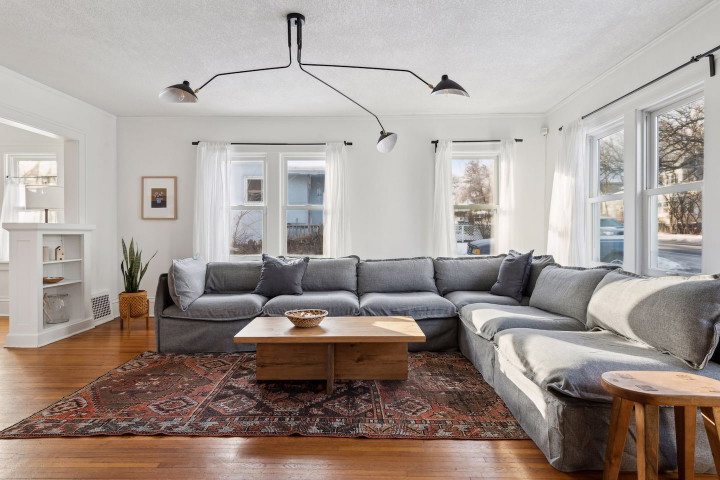 Linden Hills Edina Designer Home - Edina