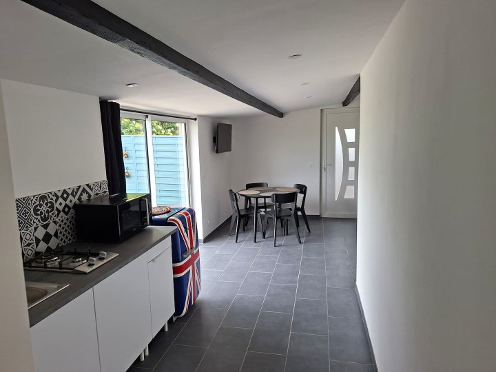 Maison Entière 35 M2 Terrasse  Proche Centre-ville - Pas-de-Calais
