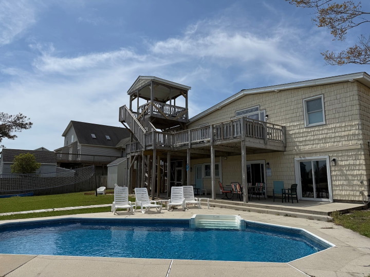 Waterfront Retreat/sleeps 14! Pool! - Sandbridge Beach, VA