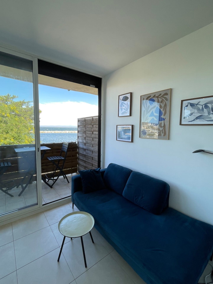 Studio Moderne Avec Vue Panoramique Sur L'étang - Martigues