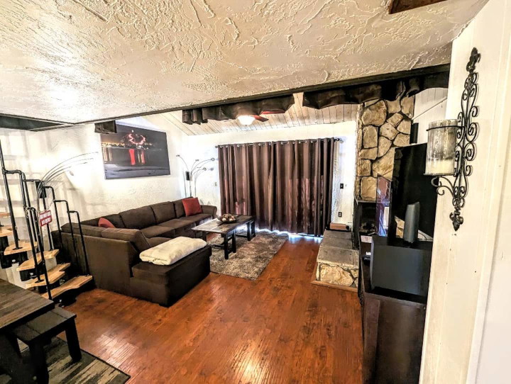 Snow Summit Townhouse With Spa Unit #62 - Big Bear Lake, CA