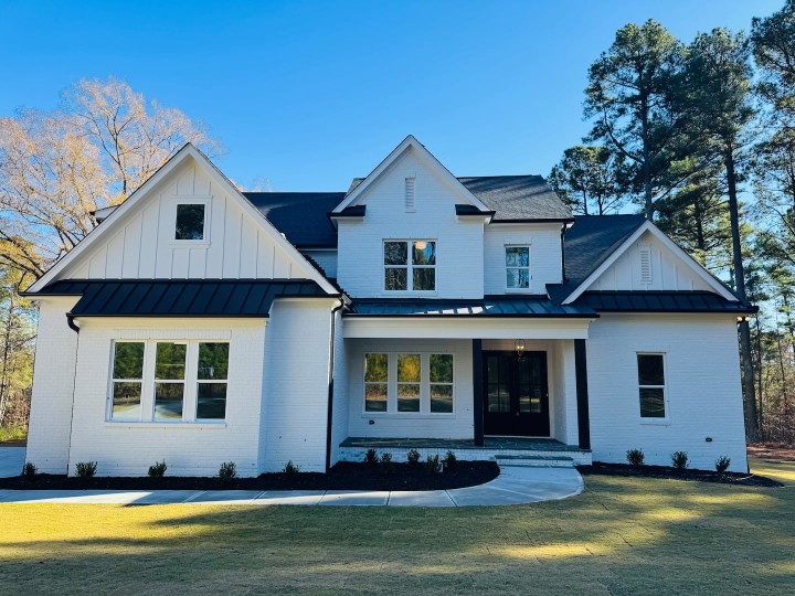 Modern Retreat In Duke Forest - Chapel Hill, NC