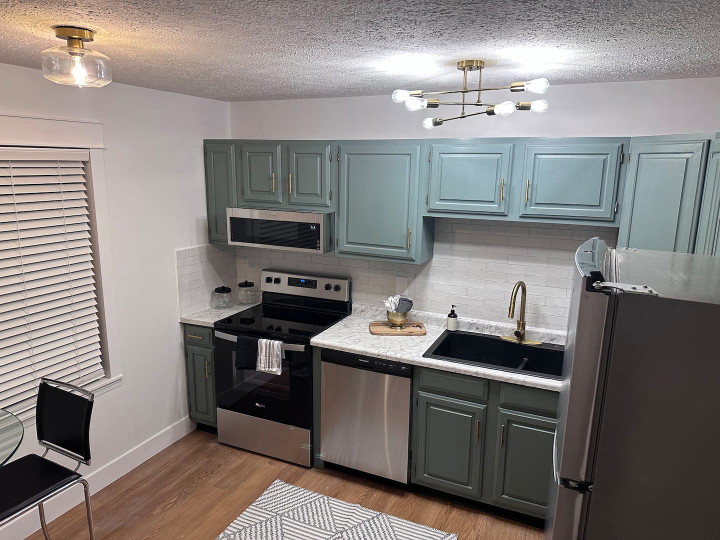 Stylish Condo Near Iu - Bloomington, IN