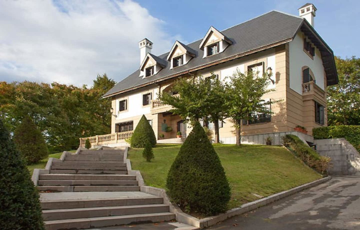 Elegant Villa In San Sebastian Area - San Sebastián