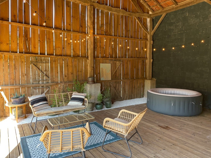 Gîte Chaleureux à La Campagne Avec Jacuzzi - Le Bugue