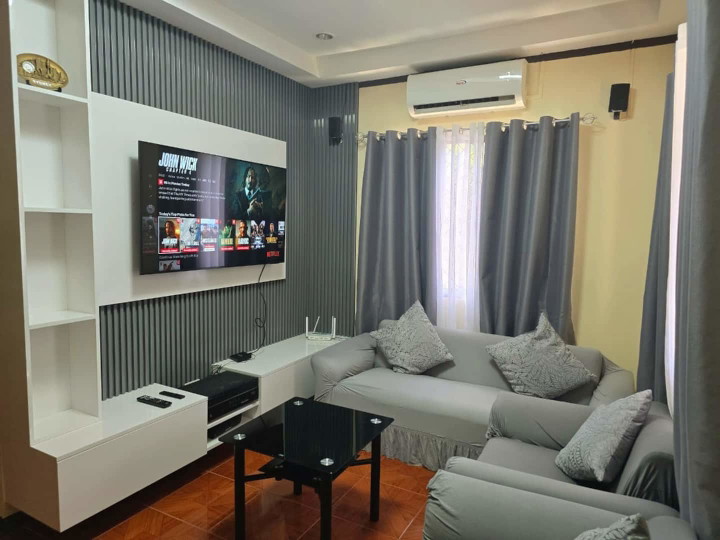 Ukg Residence -